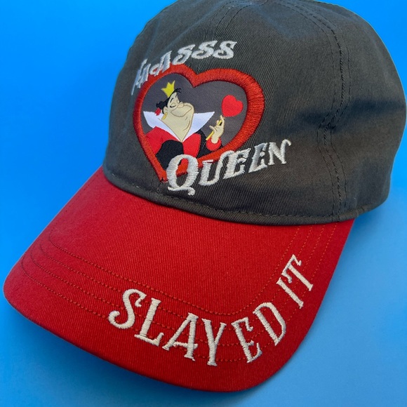 Disney | Accessories | Disney Alice In Wonderland Oueen Of Hearts ...